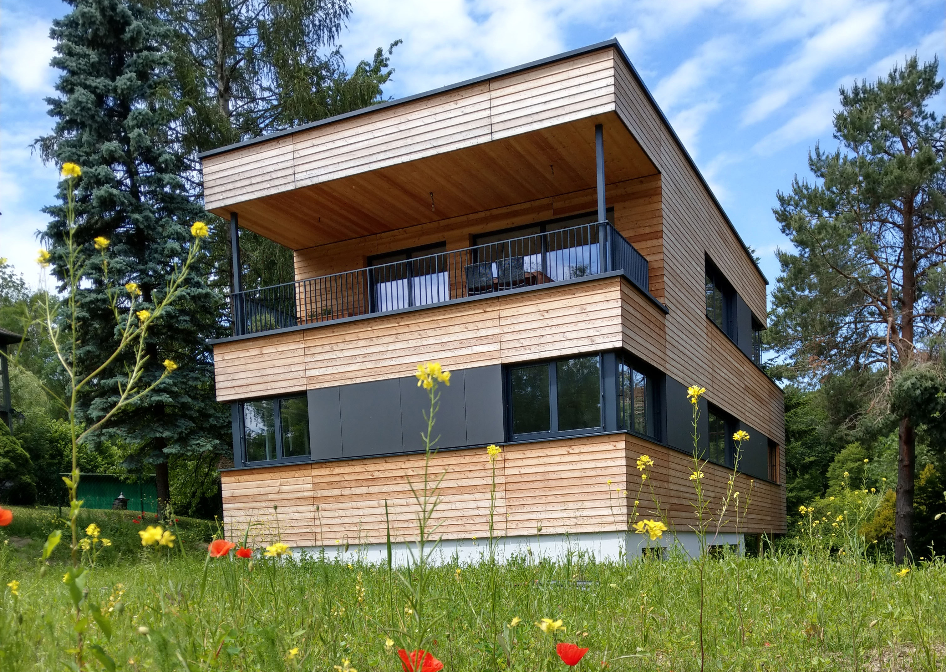 Häuser aus Holz - nachhaltig bauen | GENBÖCK HAUS